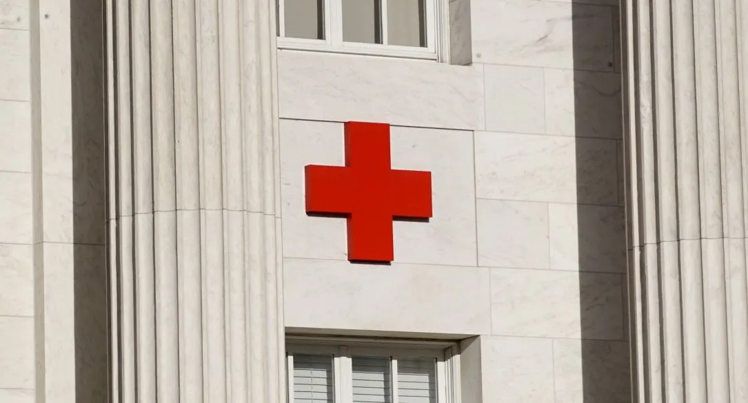 Red Cross begs hackers not to leak data of "highly vulnerable people ...