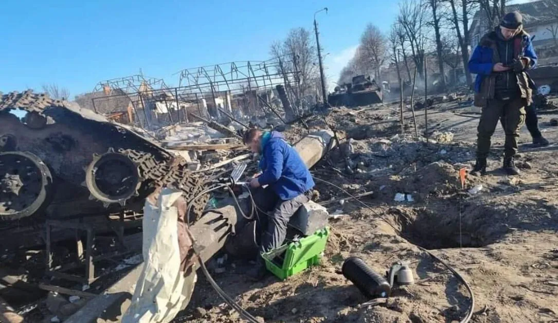 Meet the frontline workers keeping the internet online in Ukraine | The ...